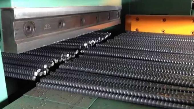 Mechanical Billet Flying Shear Blade For billets iron wires and rebars ...